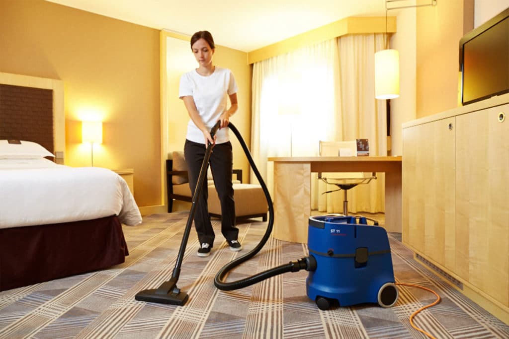 Our ST 11 Columbus vacuum cleaner – robust industrial vacuum cleaners