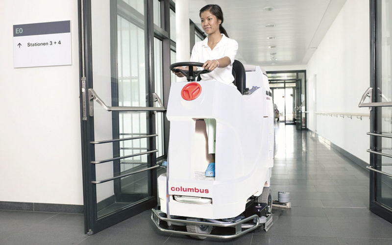 Mopping machine for professional hospital cleaning