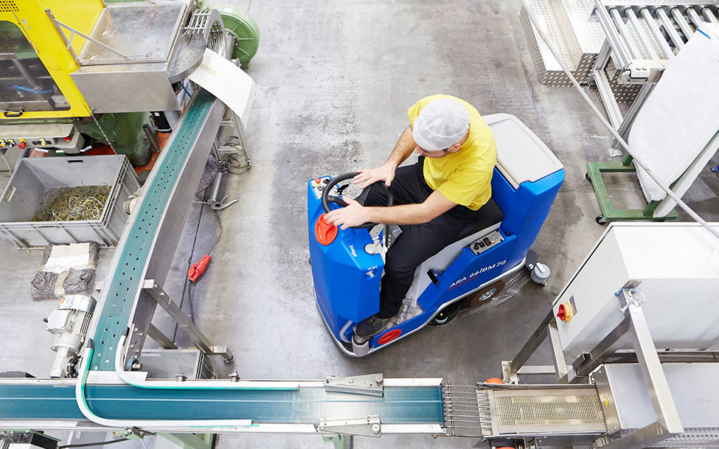 Industrial floor cleaning machines – Our cleaning equipment